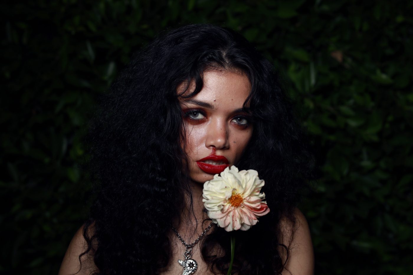 Halo Kitsch survives trauma on “I Was A Virgin (On Drugs)” – Beats Per ...