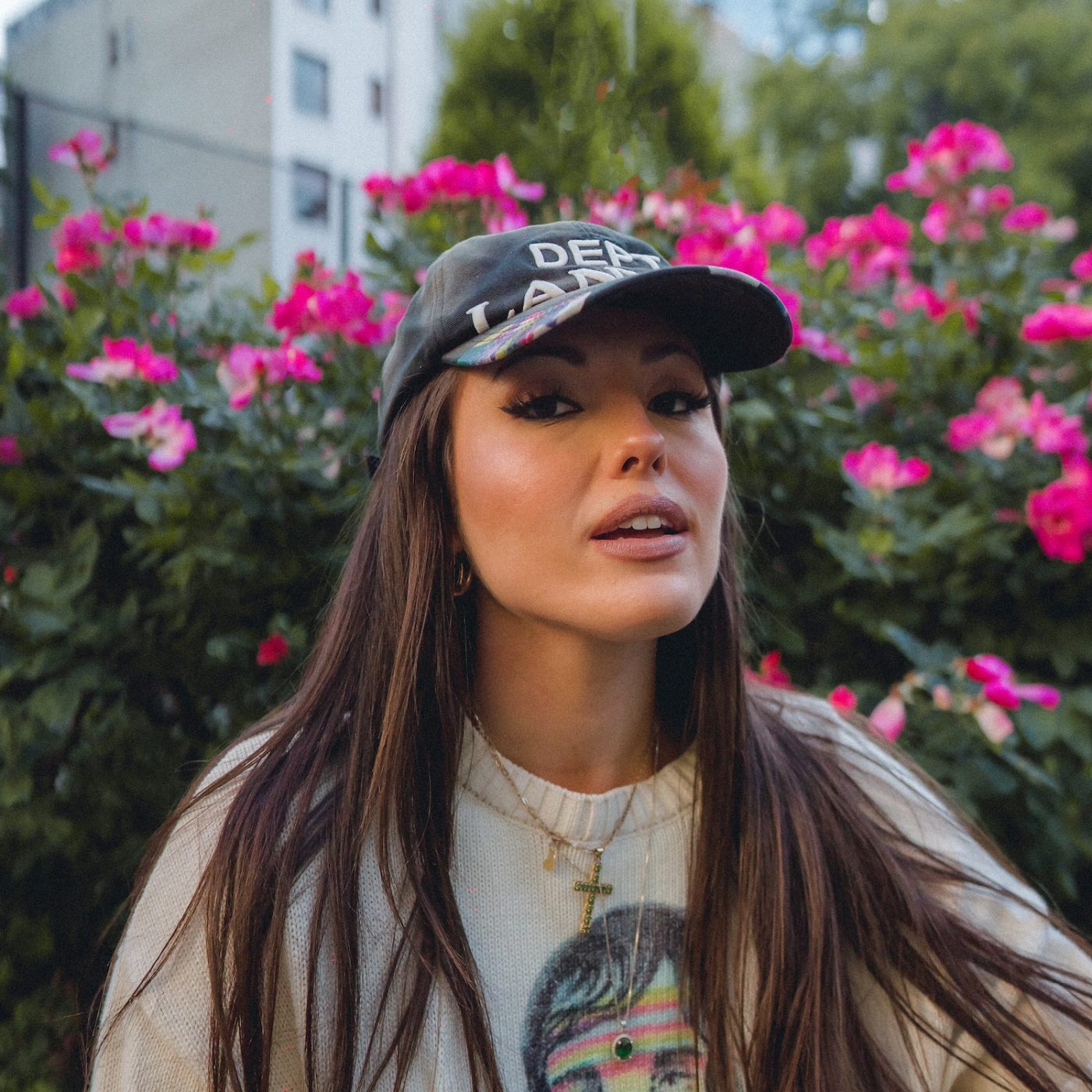Annie Tracy is on the doorstep of stardom with “Summertime” – Beats Per ...