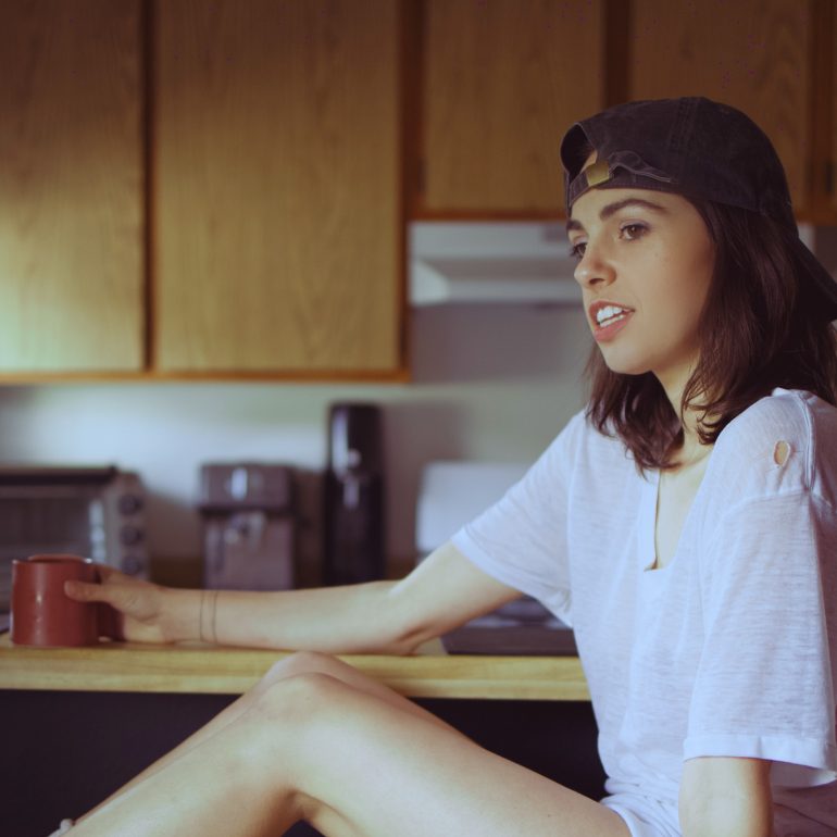 Ari Tibi explores her options on “Hot Girl Summer” – Beats Per Minute